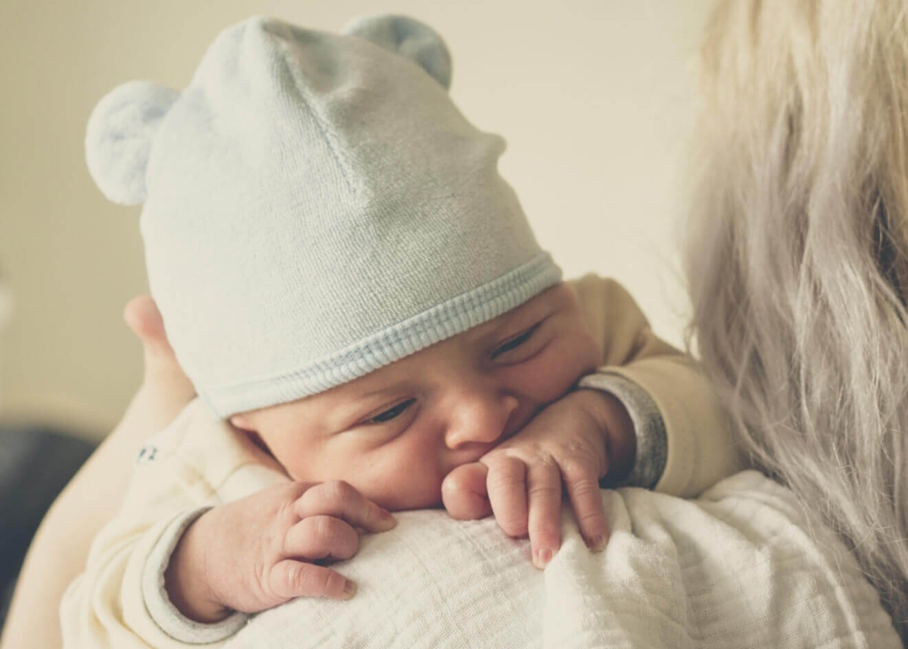 How to Make a Baby Stop Crying Within a Few Seconds? – Babies Carrier